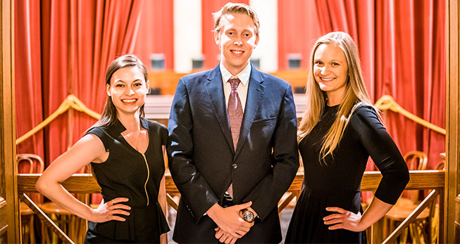 Student Snapshot: Federalist Society President Zoey Kotzambasis ...